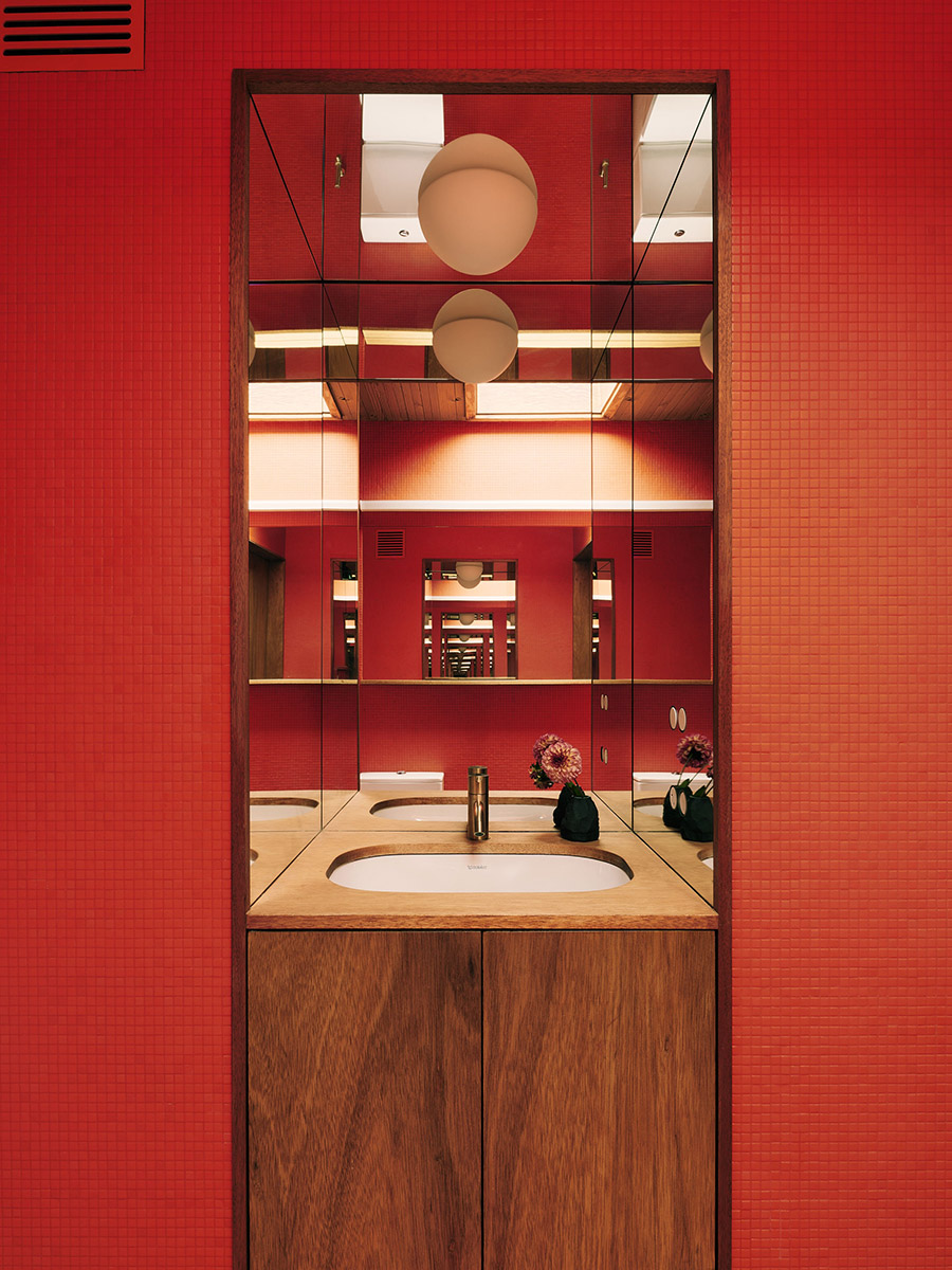 Kontextur Interview: 26/001 – Mork-Ulnes